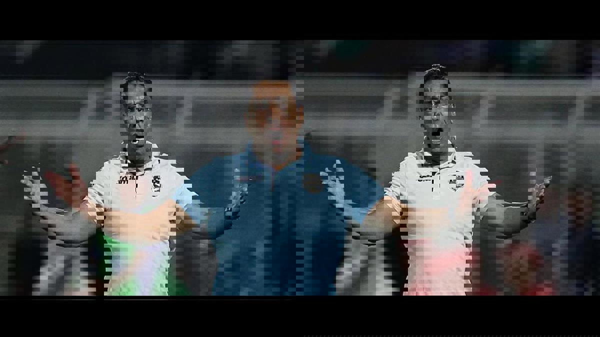 former-wydad-coach-plots-downfall-of-african-champions