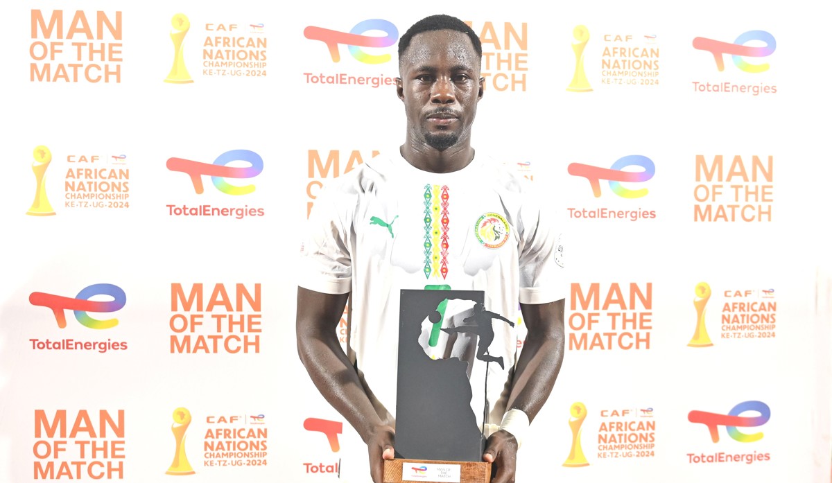 Gueye steals spotlight, seeks to guide Senegal closer to knockout stage