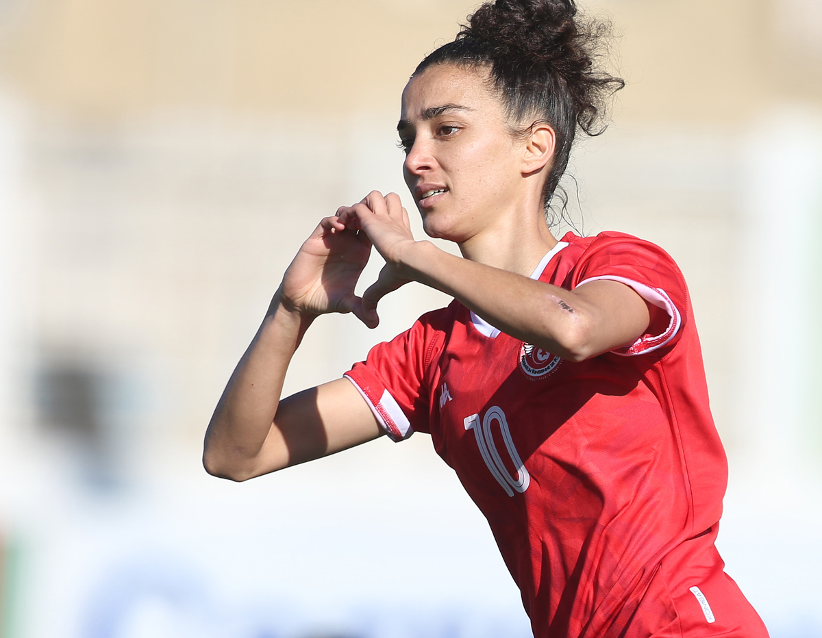 Tunisian star Mariem Houij Dreams even bigger