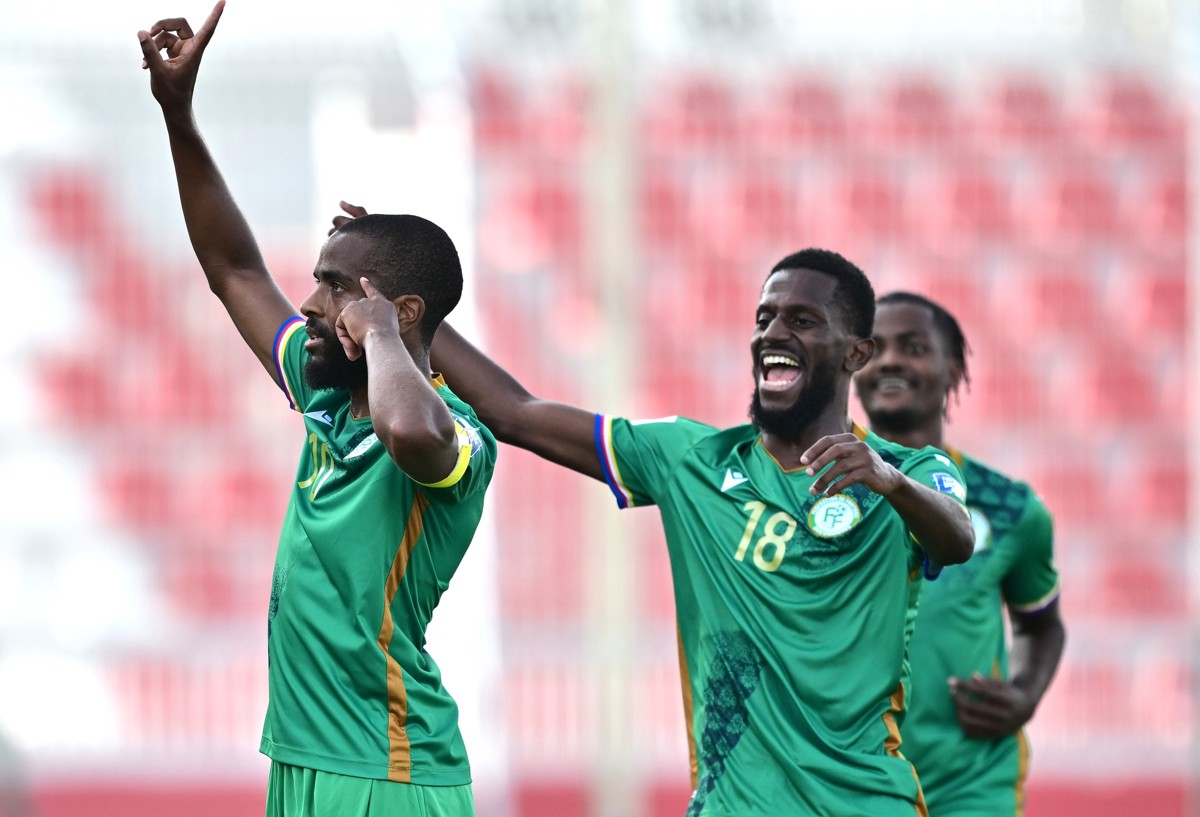Comoros beat CAR to move second and tighten Group I race with Ghana