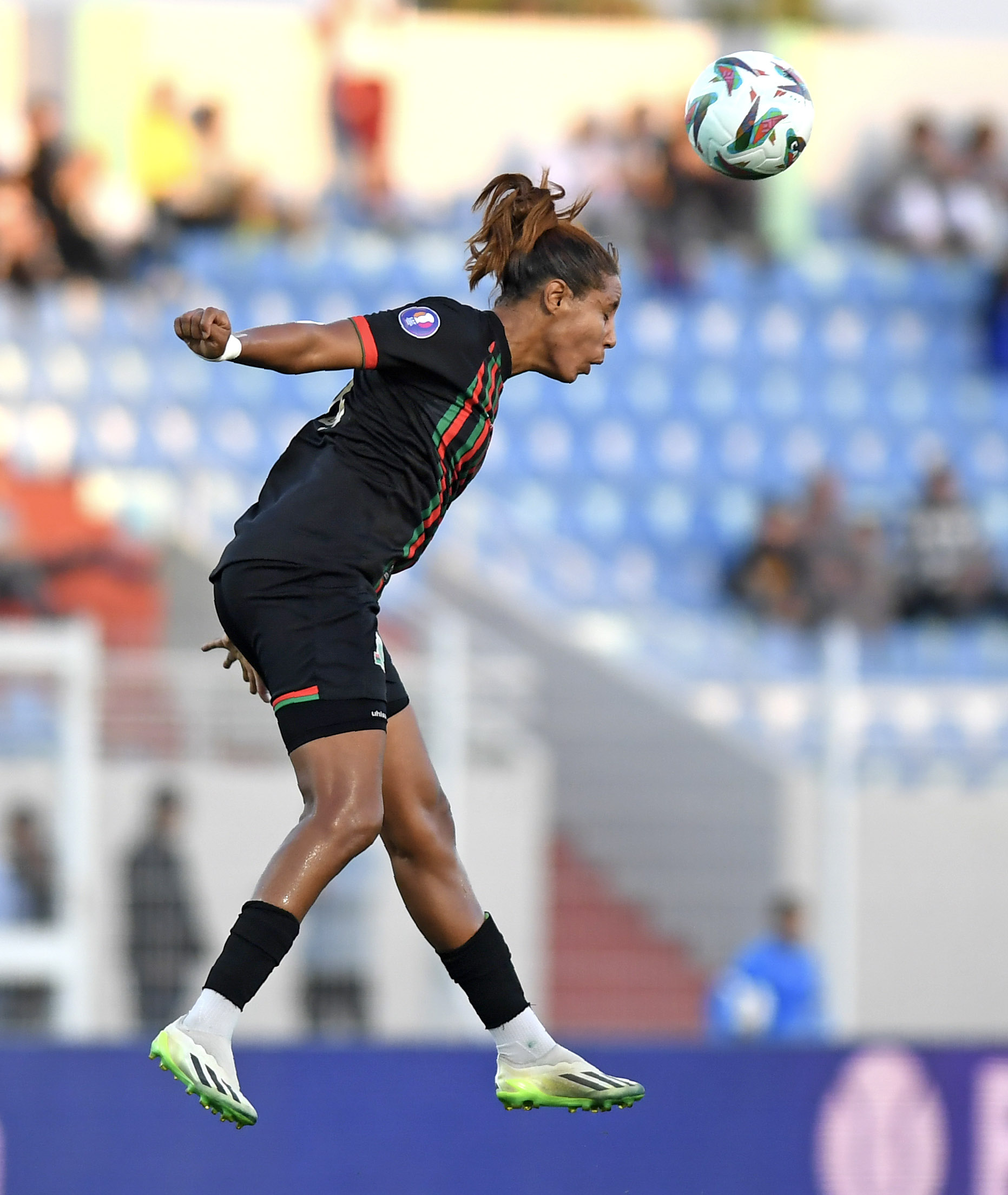 Semifinal – AS FAR v FC Masar