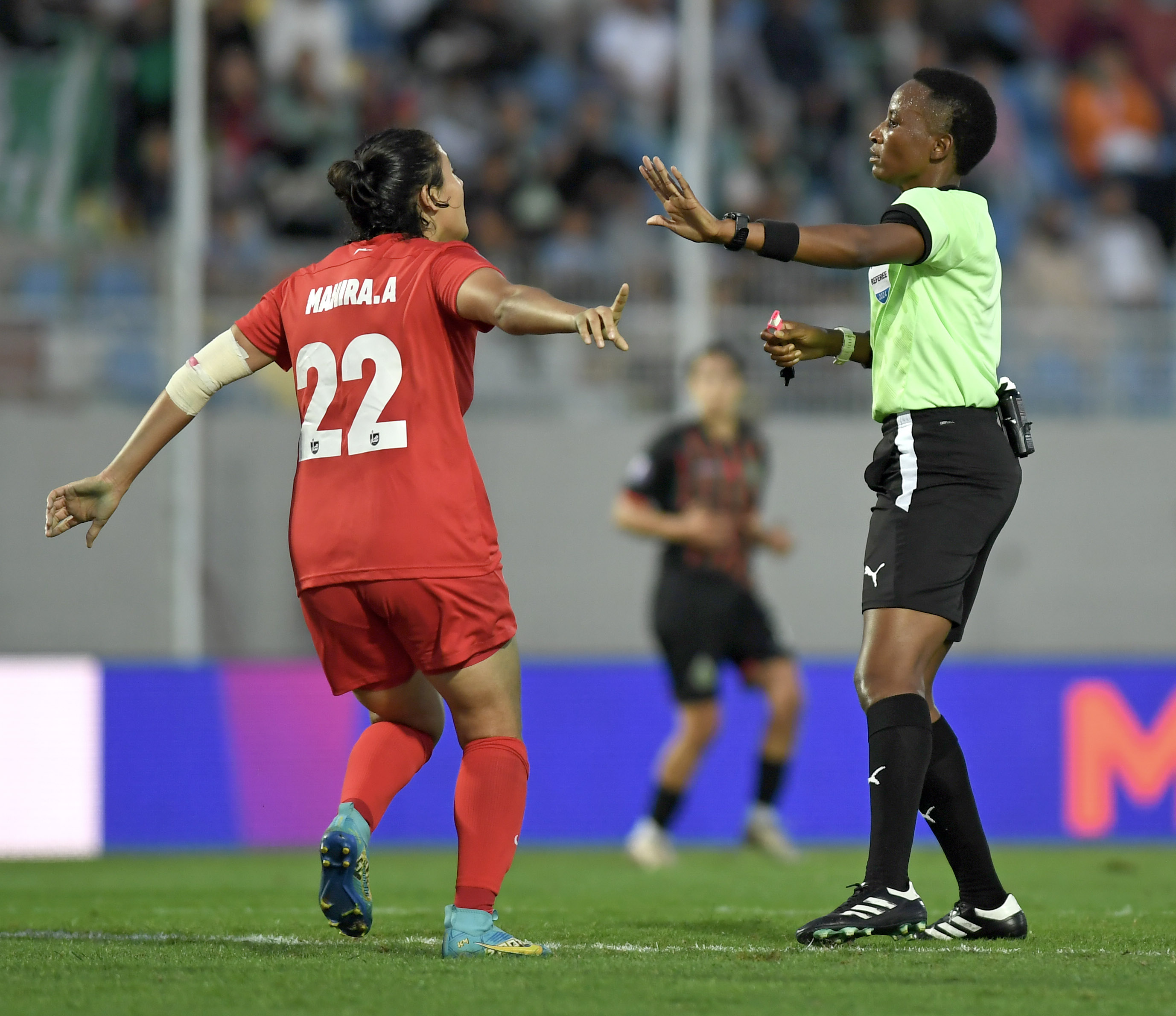 Semifinal – AS FAR v FC Masar