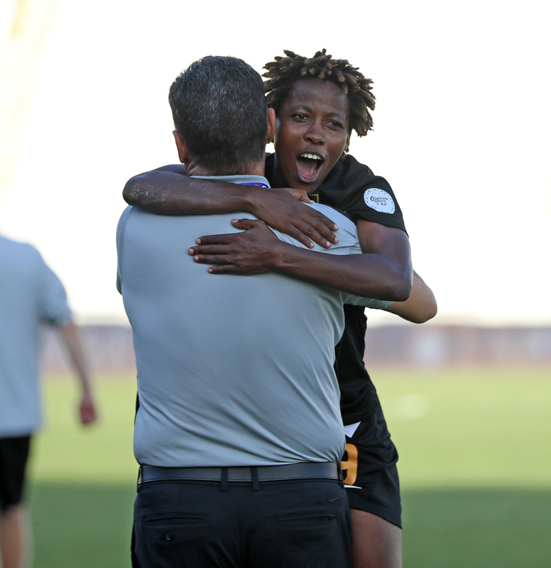 Mamelodi Sundowns Ladies v FC Masar